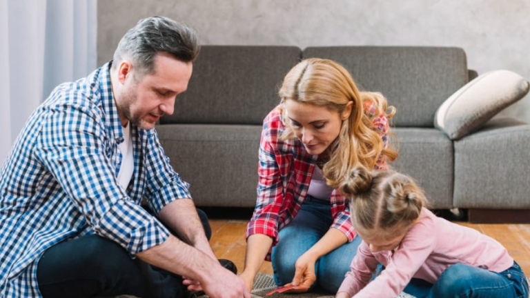 Le jeu de société Monopoly permet d’apprendre la négociation